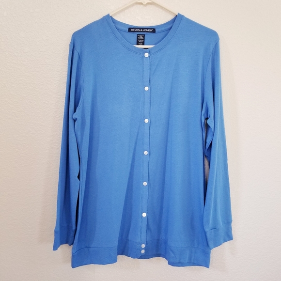 Devon & Jones | Sweaters | Devon Jones Button Up Cardigan Size Large ...